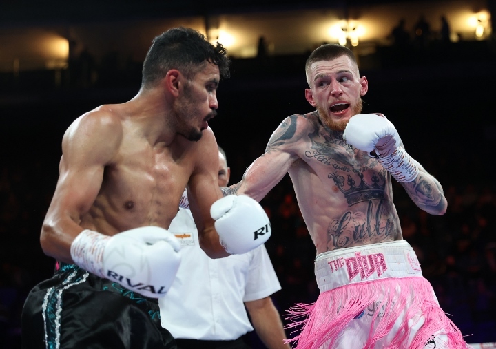 Photos: Gary Cully Takes Out Miguel Vazquez in Five Rounds | Boxing Connect